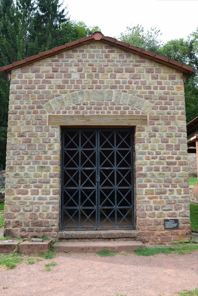 Tawern Temple Complex – following hadrian photography