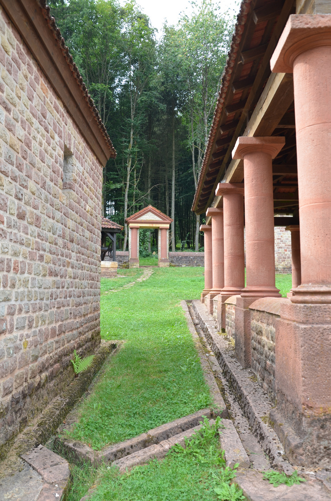 Tawern Temple Complex – following hadrian photography