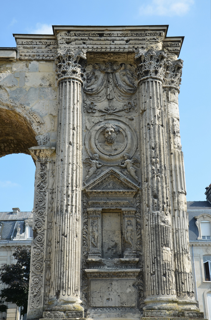 Porte Mars (Reims) – following hadrian photography