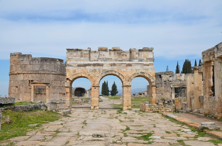 Hierapolis (Pamukkale) – following hadrian photography