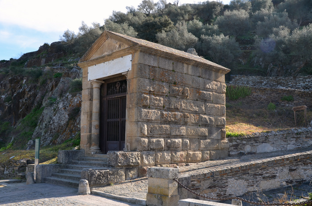 Alcántara Bridge – following hadrian photography
