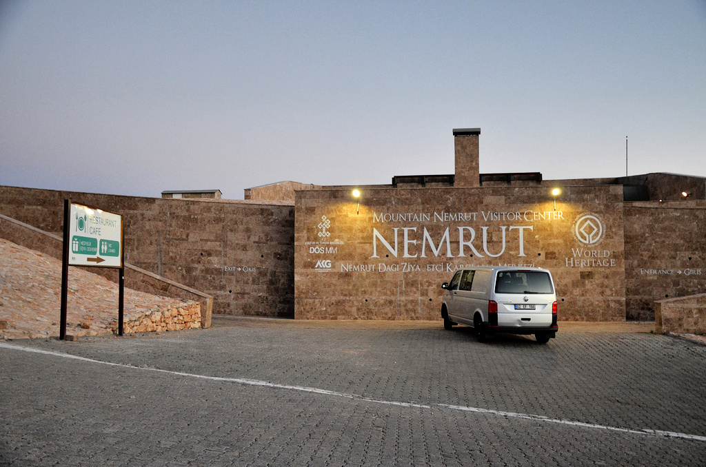 Mount Nemrut – following hadrian photography