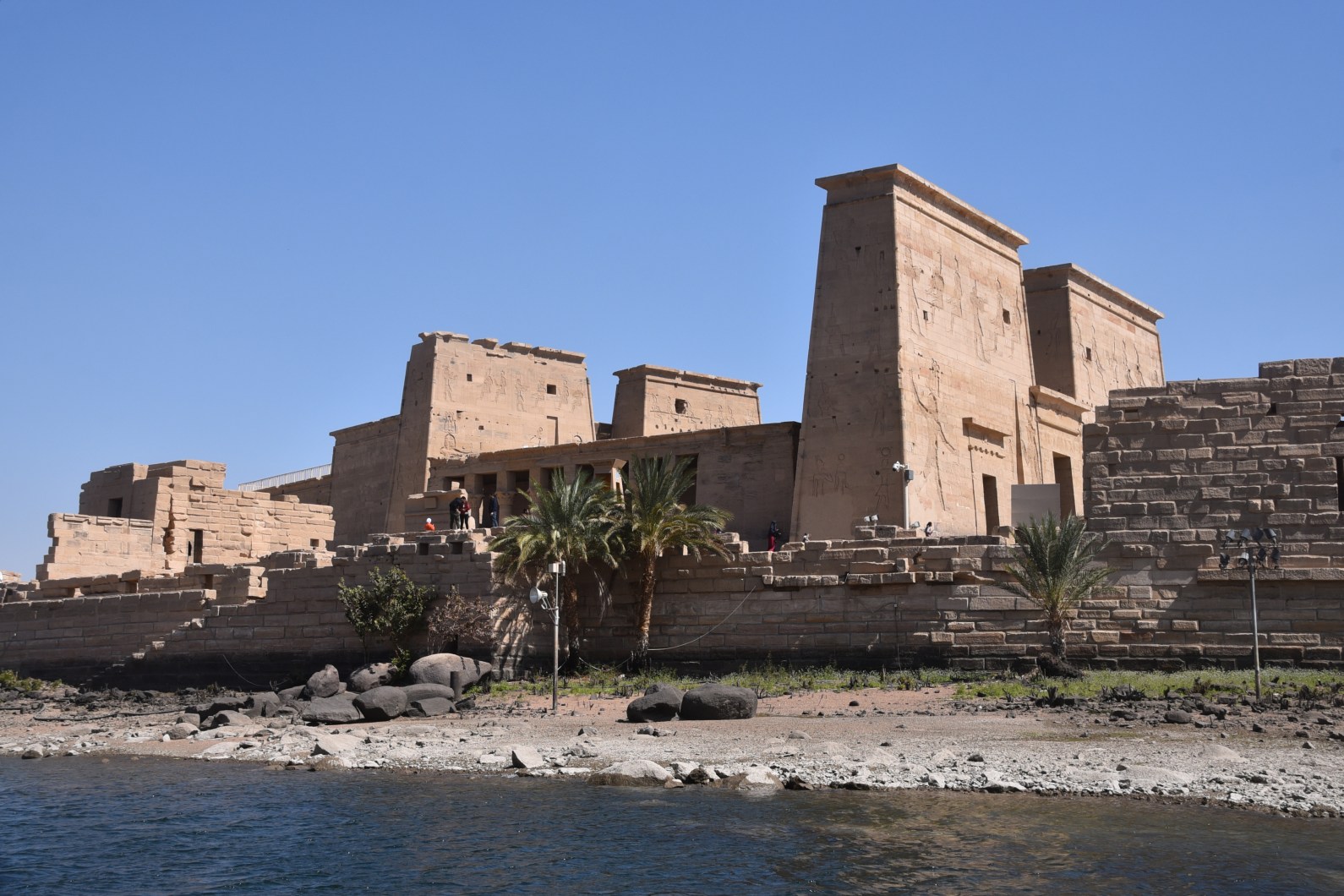 Philae – following hadrian photography