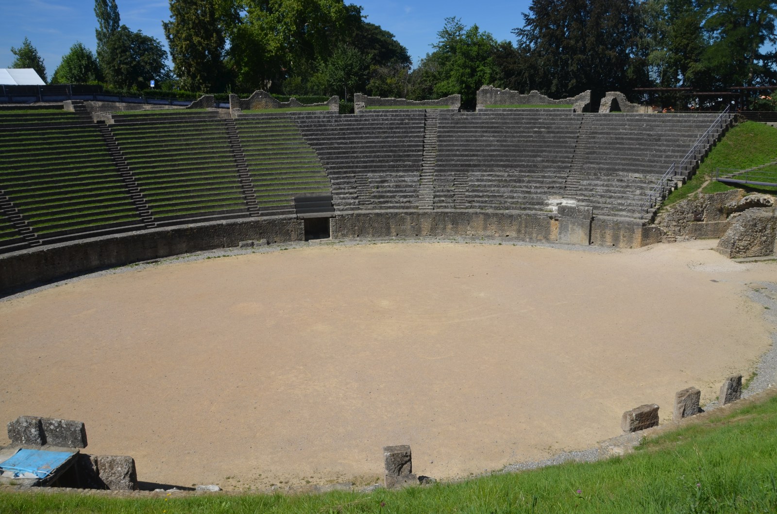 Aventicum (Avenches) – following hadrian photography