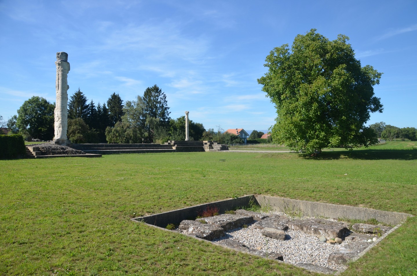Aventicum (Avenches) – following hadrian photography