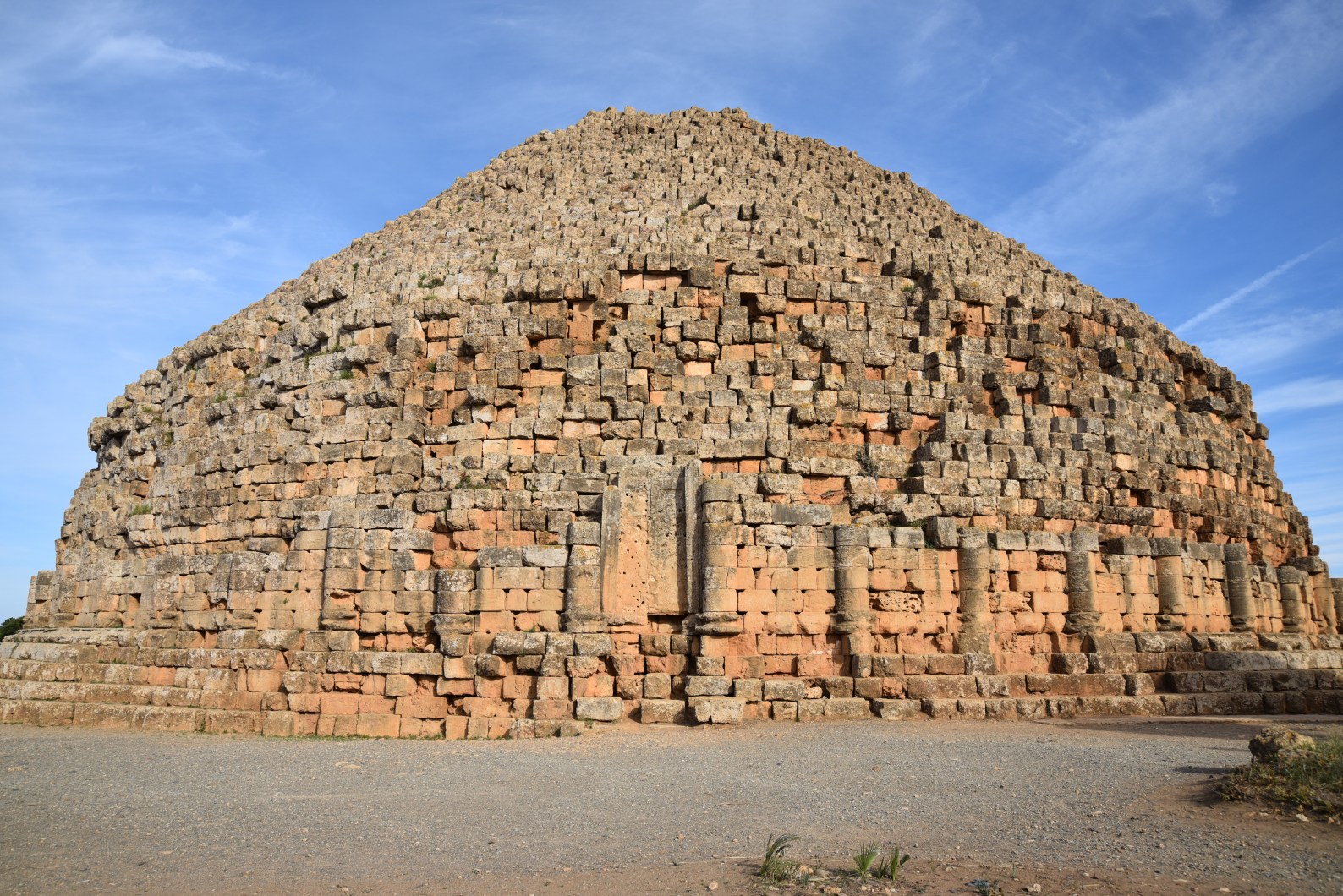 Royal Mausoleum of Mauretania – following hadrian photography